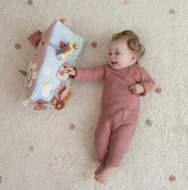 Little Dutch Activity Triangle – Daisy and Dino's